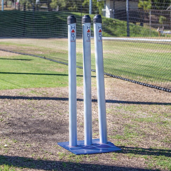 HART Spring Return Cricket Stumps - SPORTANGO - Singapore's No.1 ...